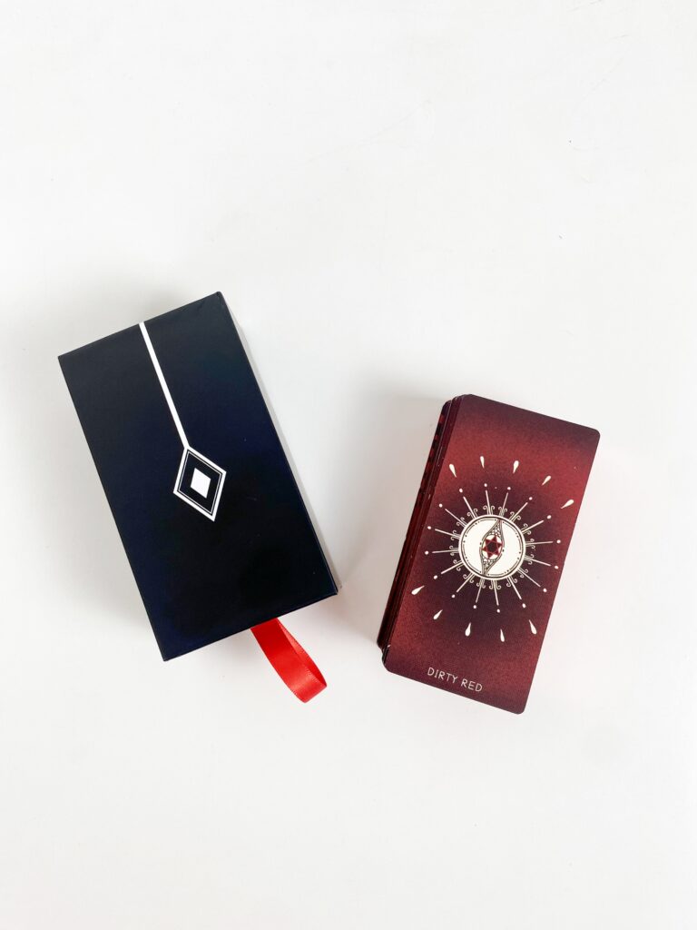 Dirty Red Tarot - magicflowertarot